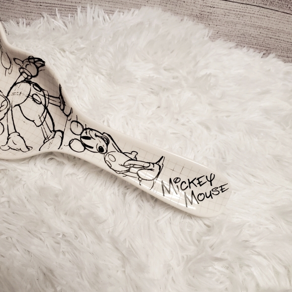 Disney | Kitchen | Disneys Mickey Mouse Sketchbook Spoon Rest By Jerry ...